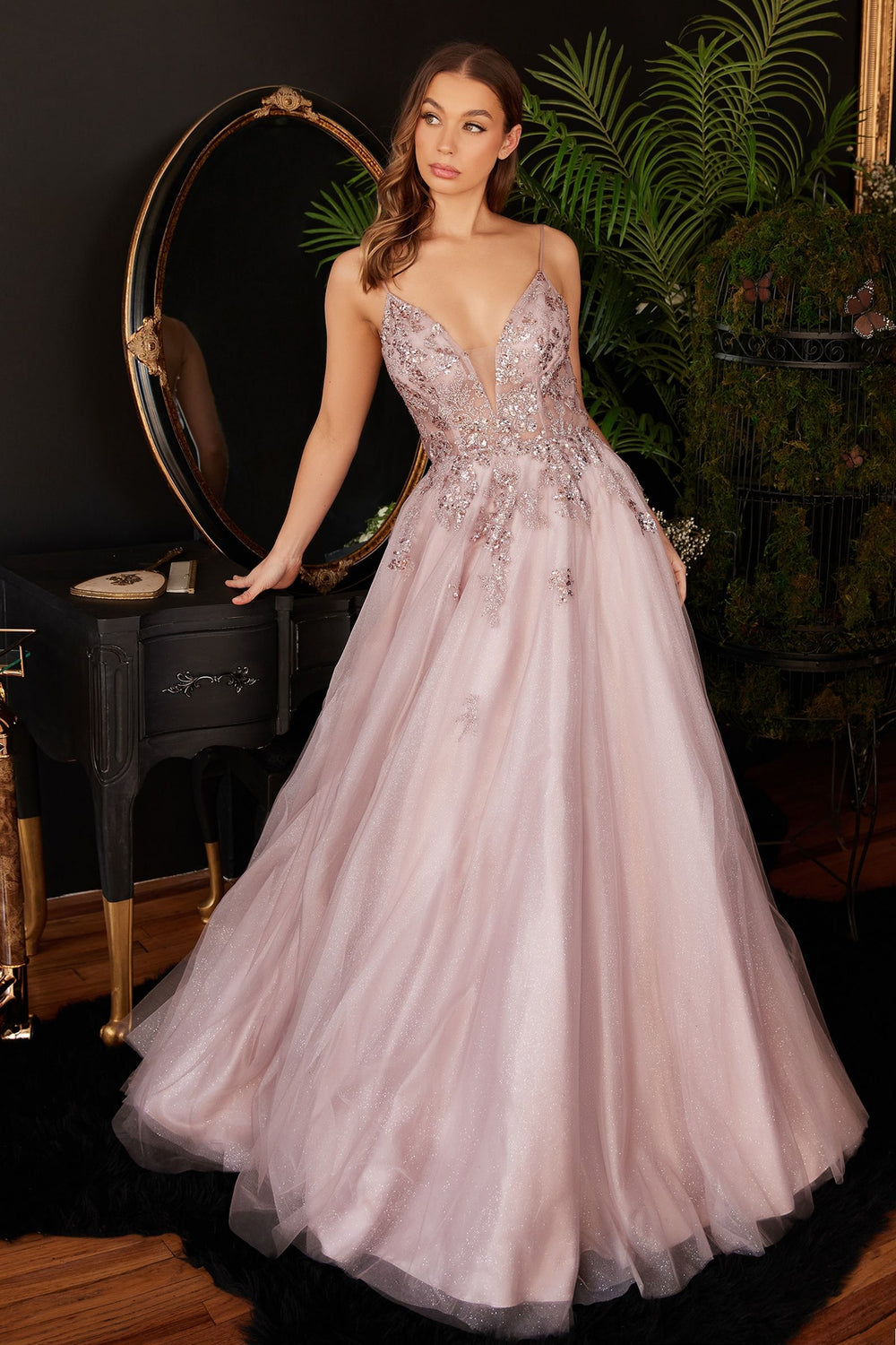 Elegant Prom Dresses | Latest 2024 Collection